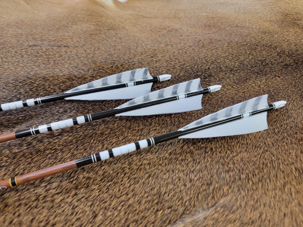 Traditional 1 Black with White Crests Ranger Wood Grain Carbon Arrows ...